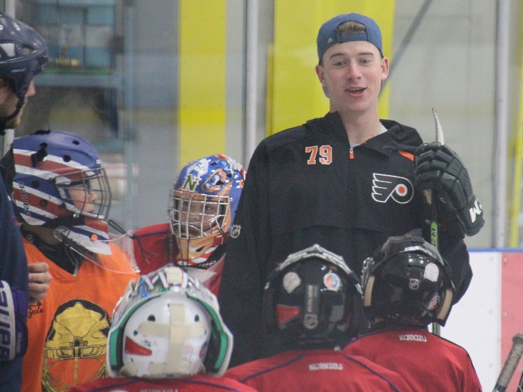 Flyers Carter Hart: Homebody FLYERS NITTY GRITTY