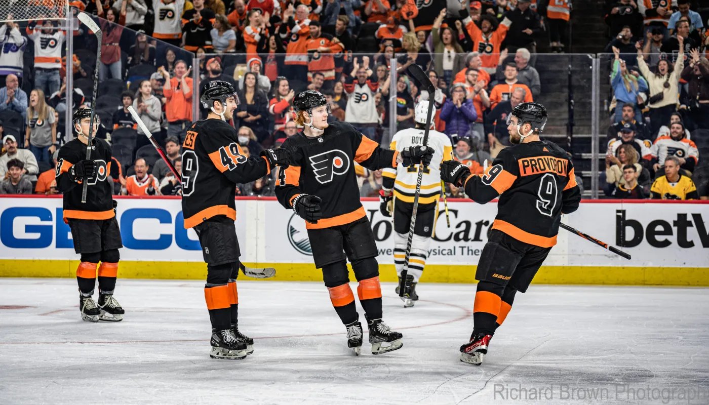 What an interview with Flyers Forward Owen Tippett about the upcoming ...