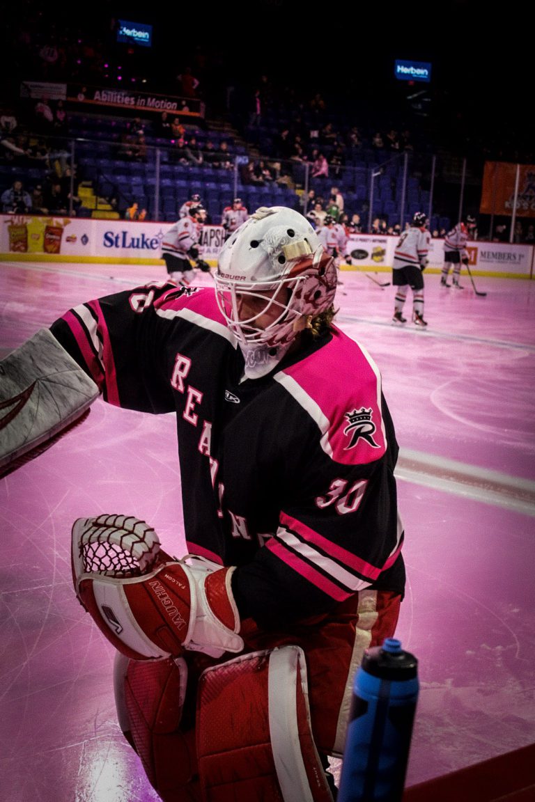 Pink in the Rink Photo Gallery - FLYERS NITTY GRITTY