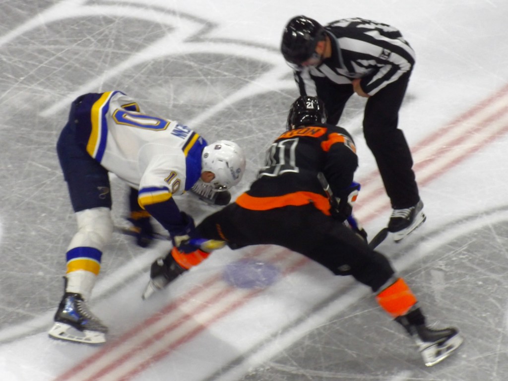 Scott Laughton remains committed to the Flyers “I want to be here. I’ve ...