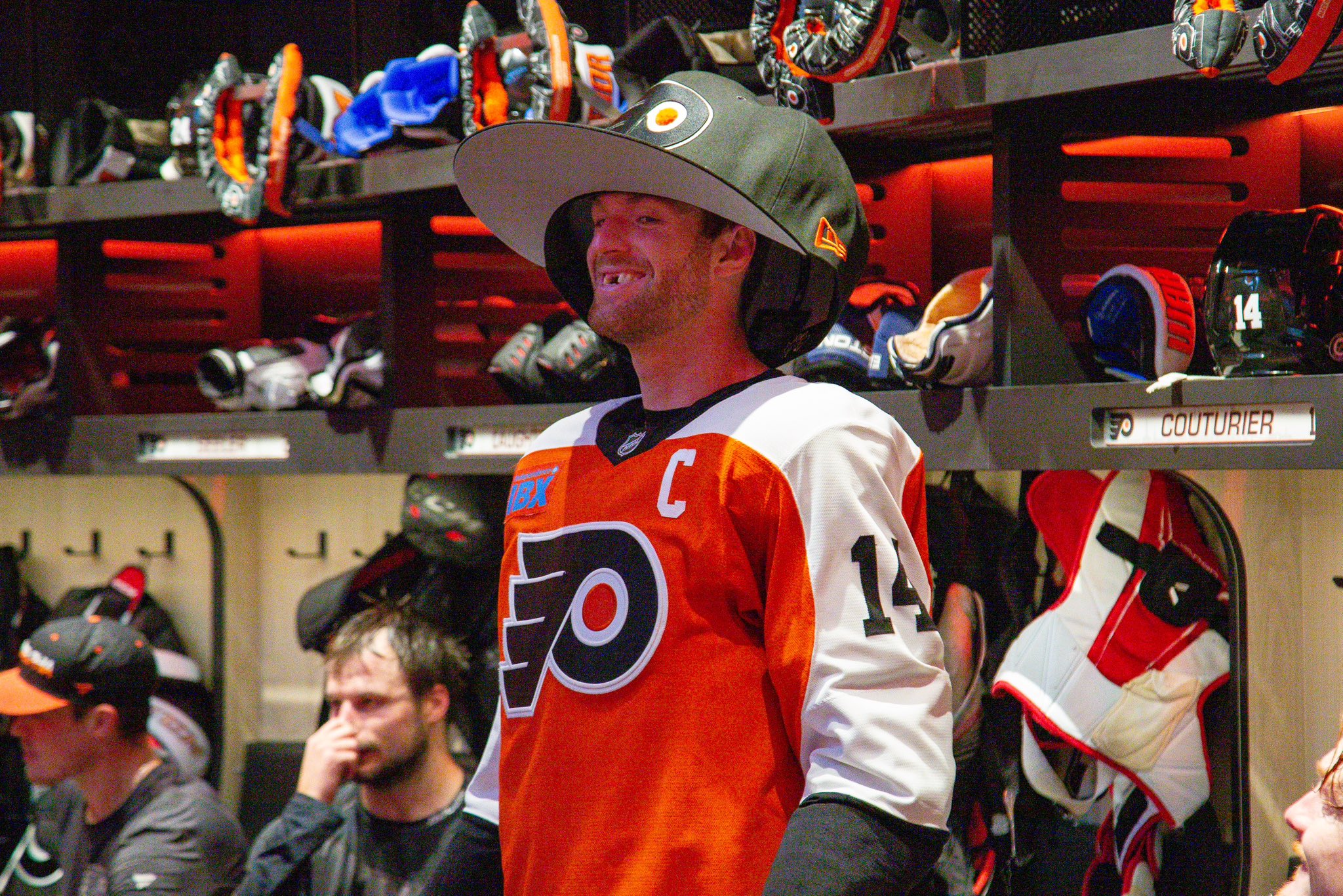 Sean Couturier is back, back again for the Flyers – FLYERS NITTY GRITTY