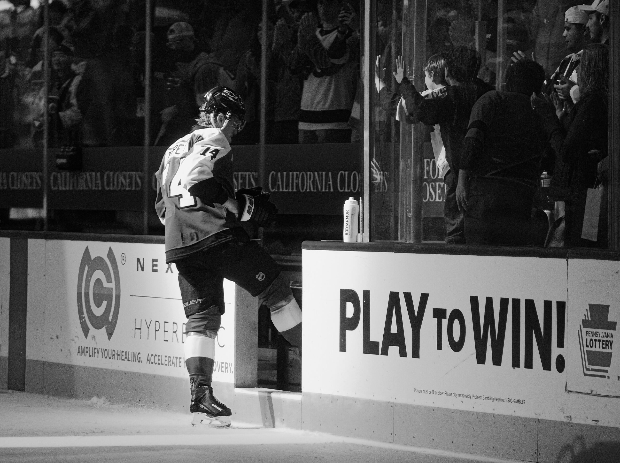 Game Breakdown: Tippett and Michkov’s two-goal games lead Flyers over ...