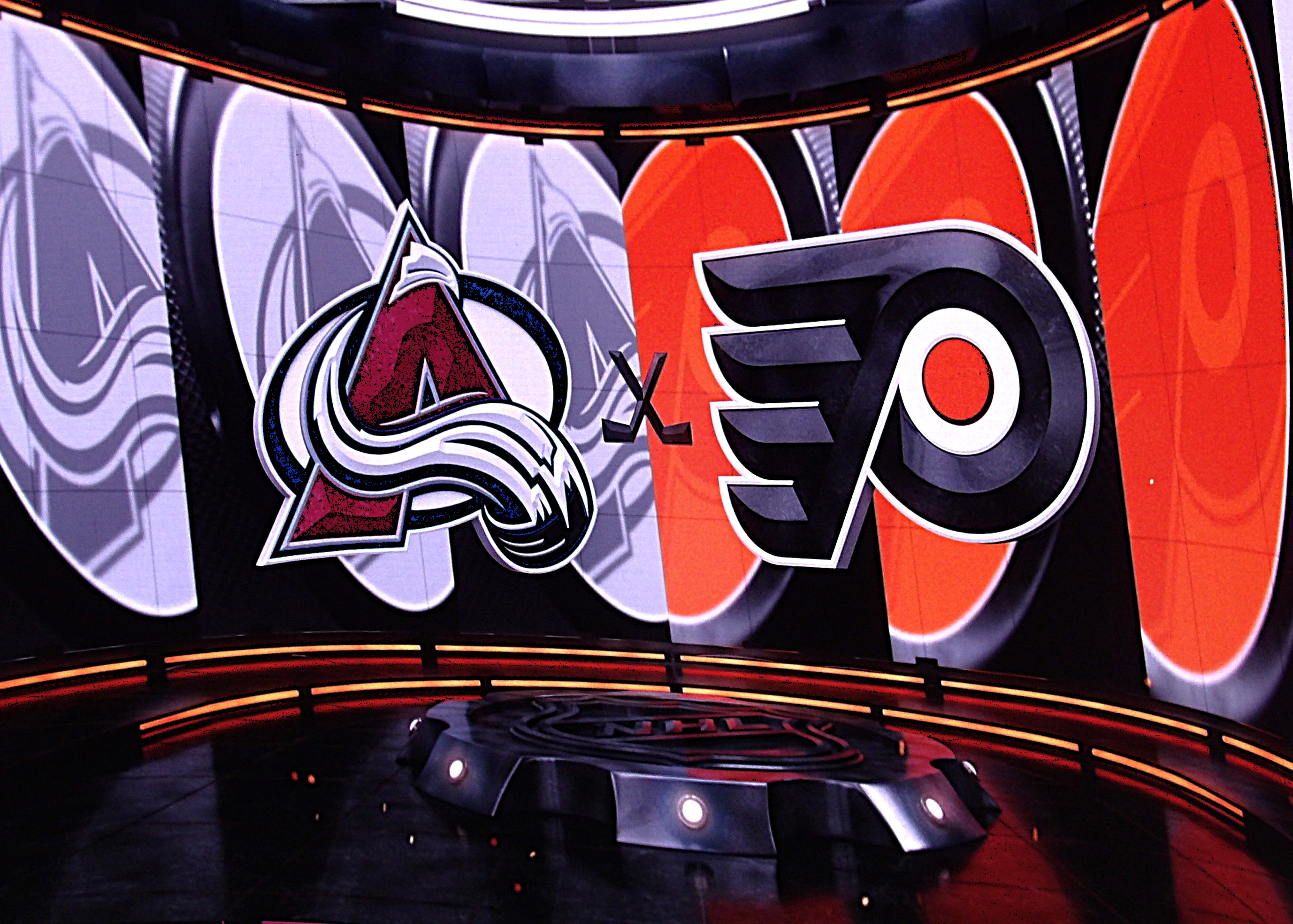 Flyers Avalanche of Goals 7-3 Victory Over NHL’s Best FLYERS NITTY GRITTY